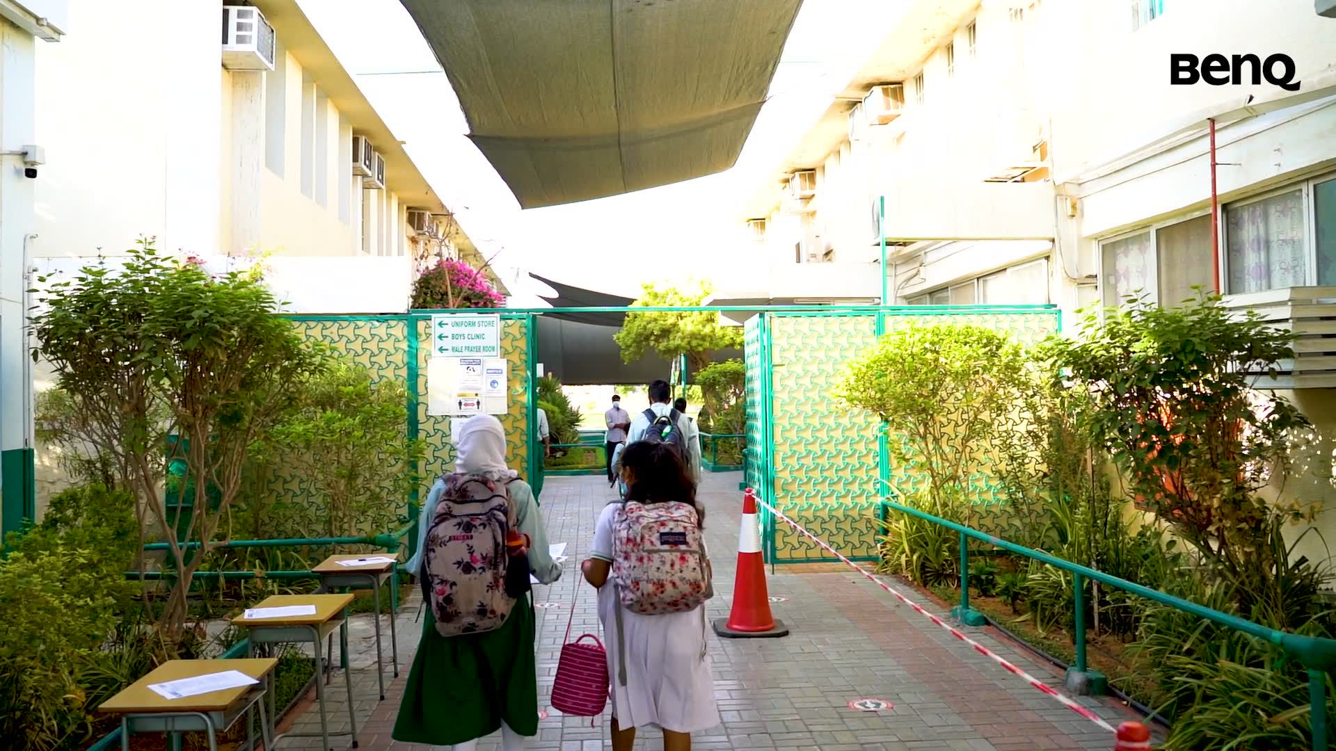 Ibn Seena catches up the "new normal" with BenQ Smart Projector | BenQ Education US